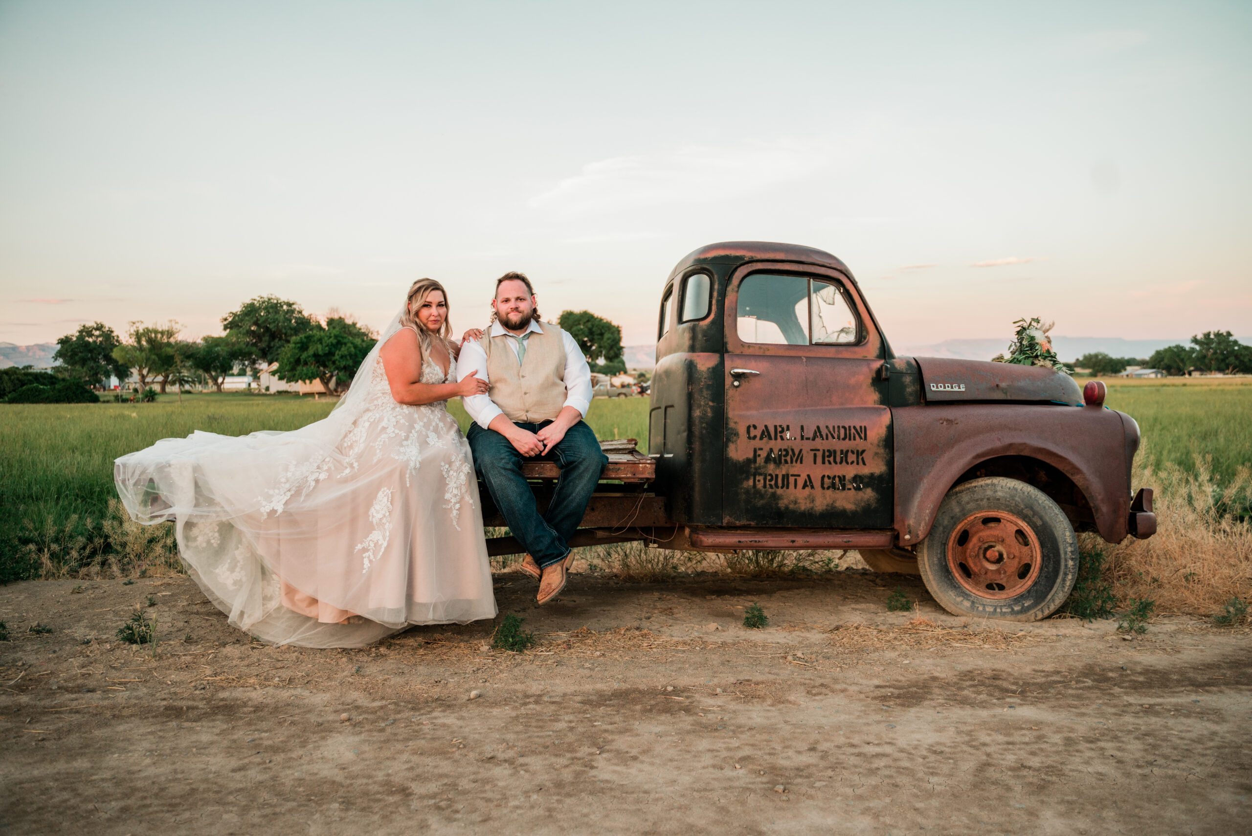 Jessica & Kyle | Wedding at AP Ranch, Loma CO - Amanda Matilda Photography